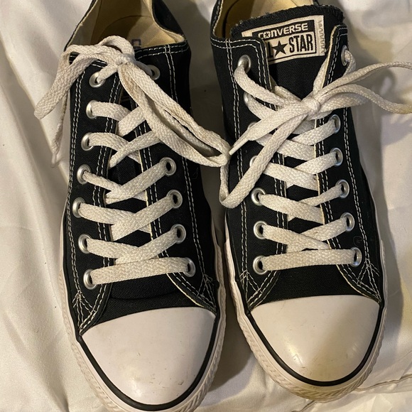 Converse | Shoes | Mens M Converse Black And White Sneakers | Poshmark